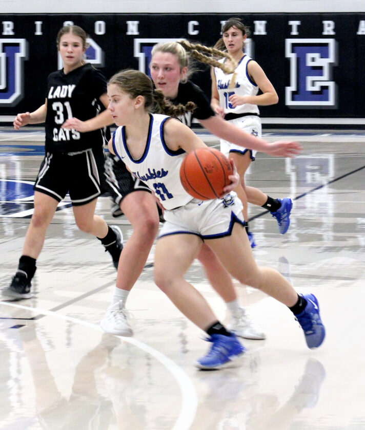 Huskies keep on rolling, top Edison | News, Sports, Jobs - Weirton ...